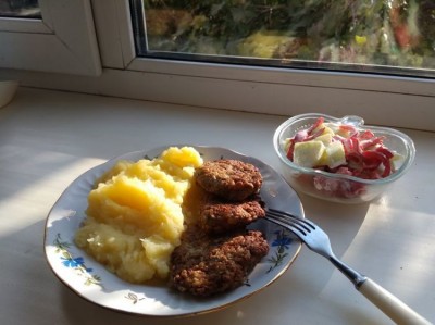 Рубленные печёночные котлетки : Вторые блюда