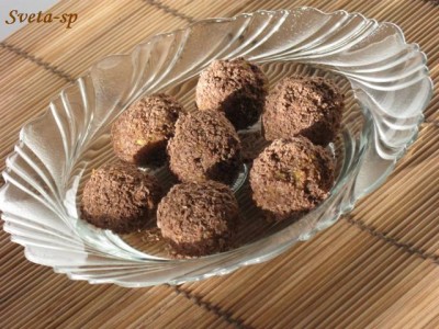 Ореховые шарики в шоколаде : Десерты